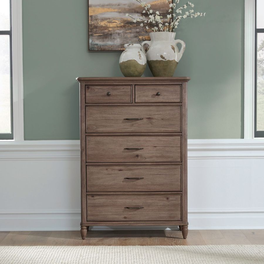 Hadley Chest – Levin Furniture